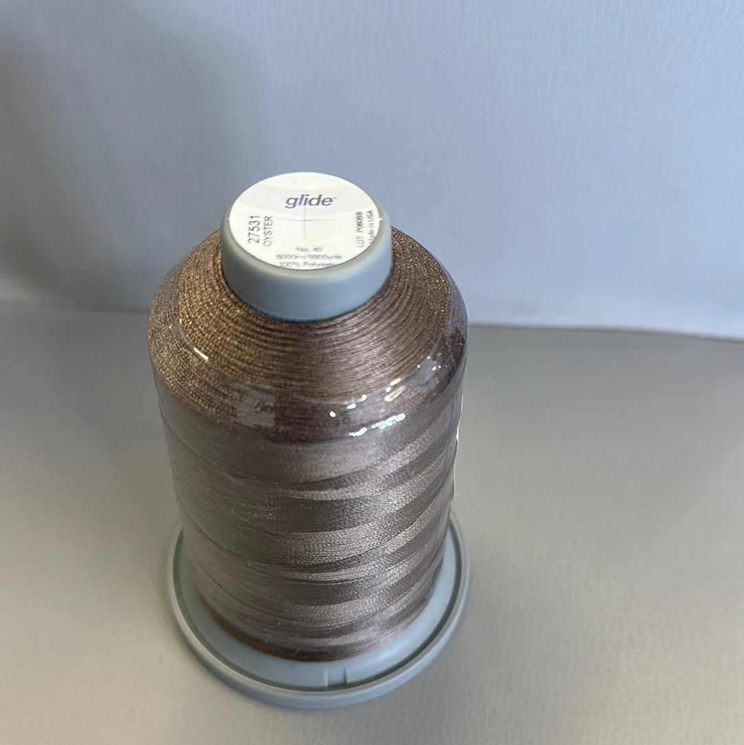 Glide Poly Thread 40Wt Oyster 27531 – Craft Enablers